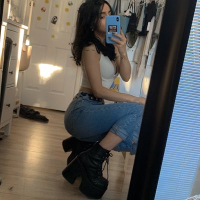 aviva sofia on Twitter: "#NewProfilePic https://t.co/b2mGIdn564" / Twitter