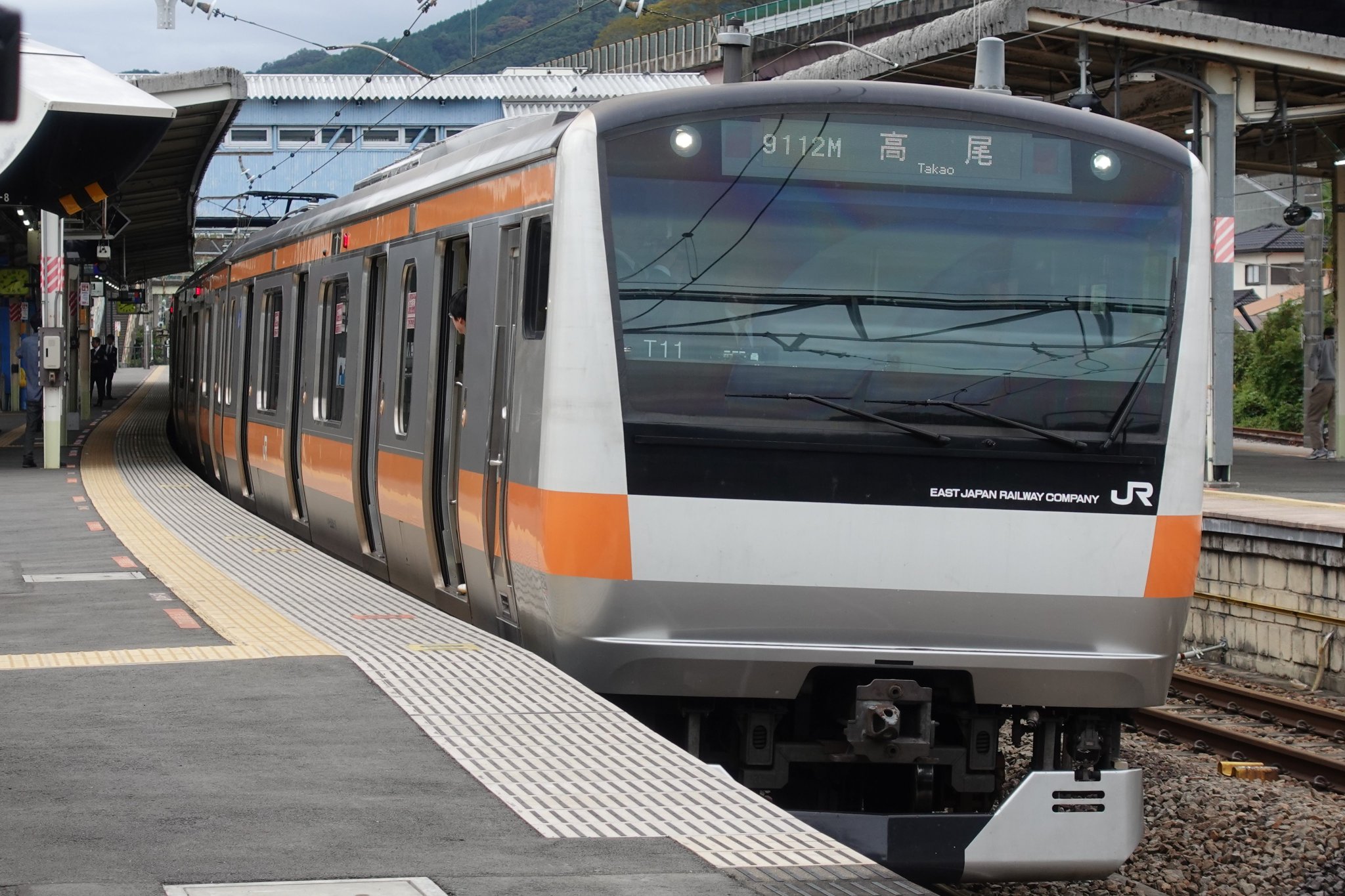 べべべ on Twitter: "2019/10/20 9112M 普通 高尾行 E233系 T11編成 相模湖にて② https://t.co/WnqN5INwCQ" / Twitter