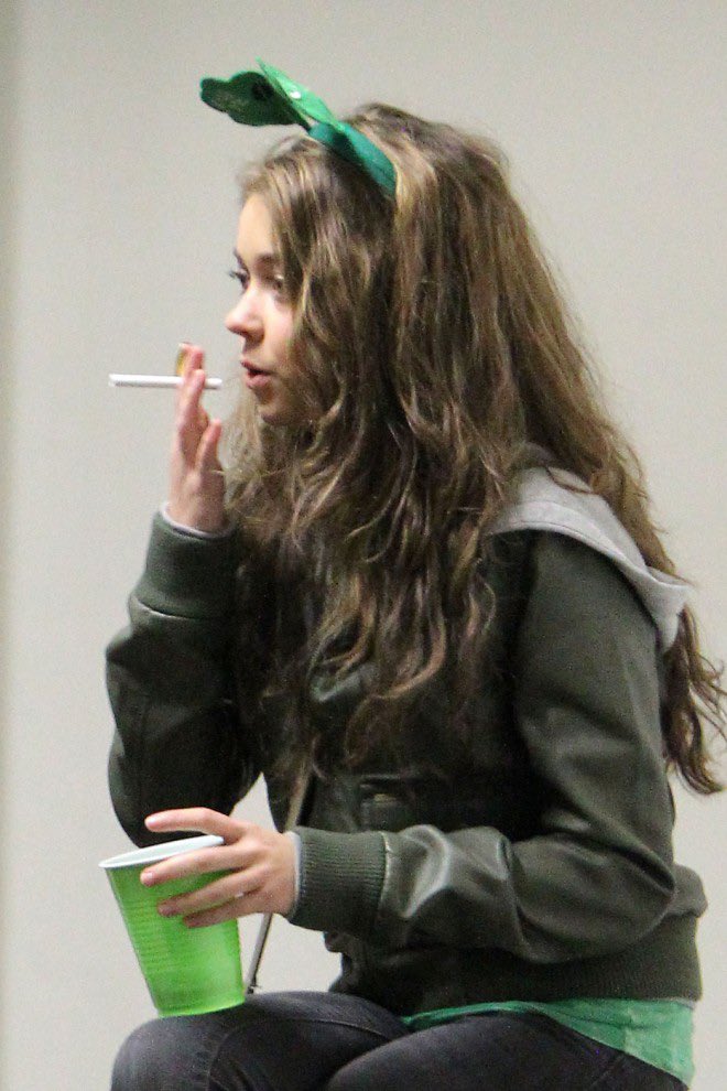 Sarah Hyland Smoking Weed