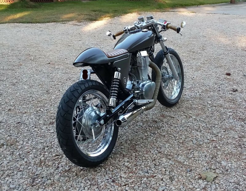 Suzuki Boulevard S40 Cafe Racer