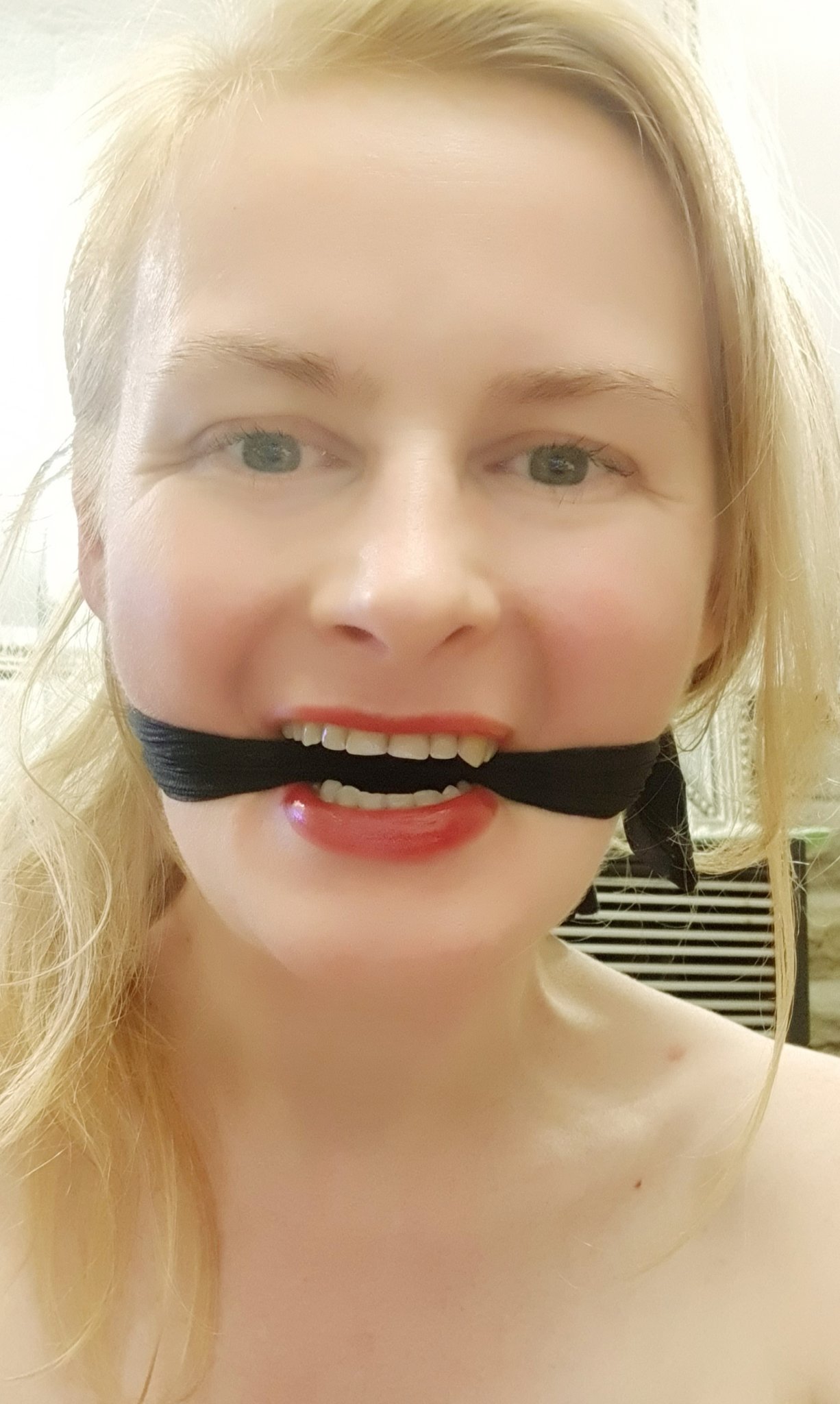 Punished Ester on Twitter: "Is this tight enough for you? https://t.co/sqoNVjohUm" / Twitter