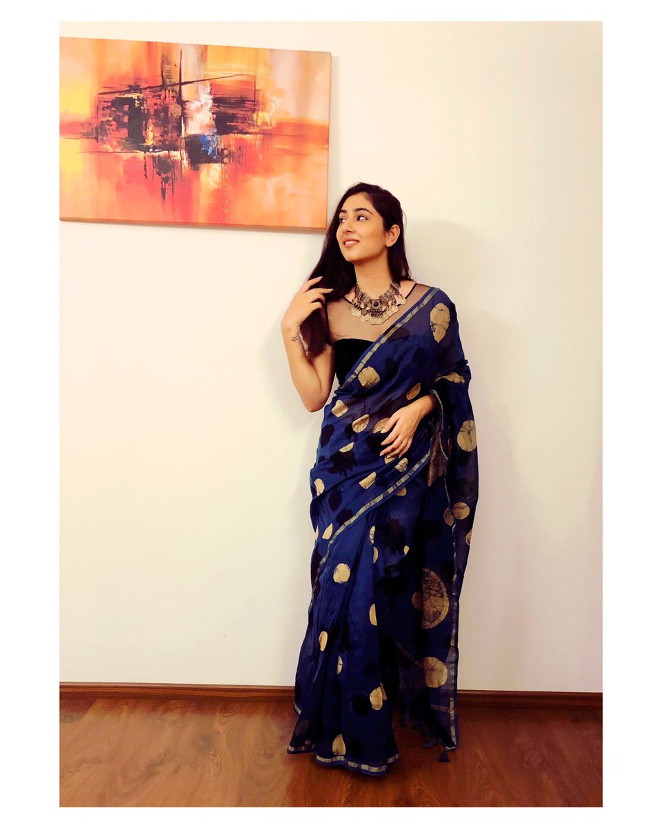 Disha Parmar In Saree