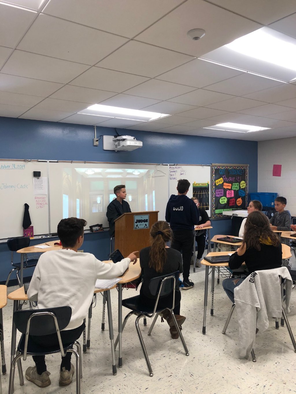 Worth School District 127 on Twitter: "Today the 8th grade Reading ...