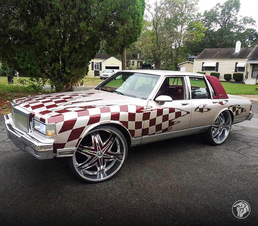 Box Chevy Caprice On 28