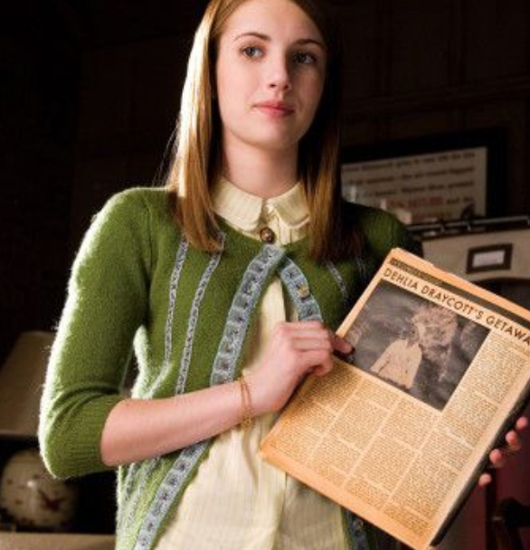 Emma Roberts Nancy Drew Outfits