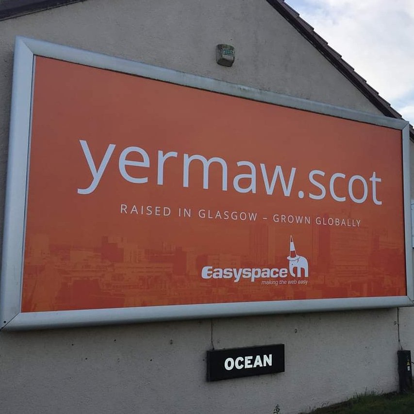 Easyspace on Twitter: "Our cheeky billboards are back 😂 hope this gives you a chuckle #glasgow # ...
