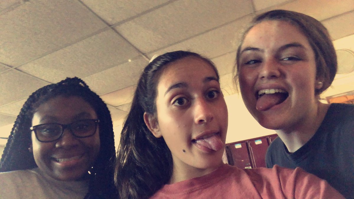 Sydney Ritchie's Instagram, Twitter & Facebook on IDCrawl