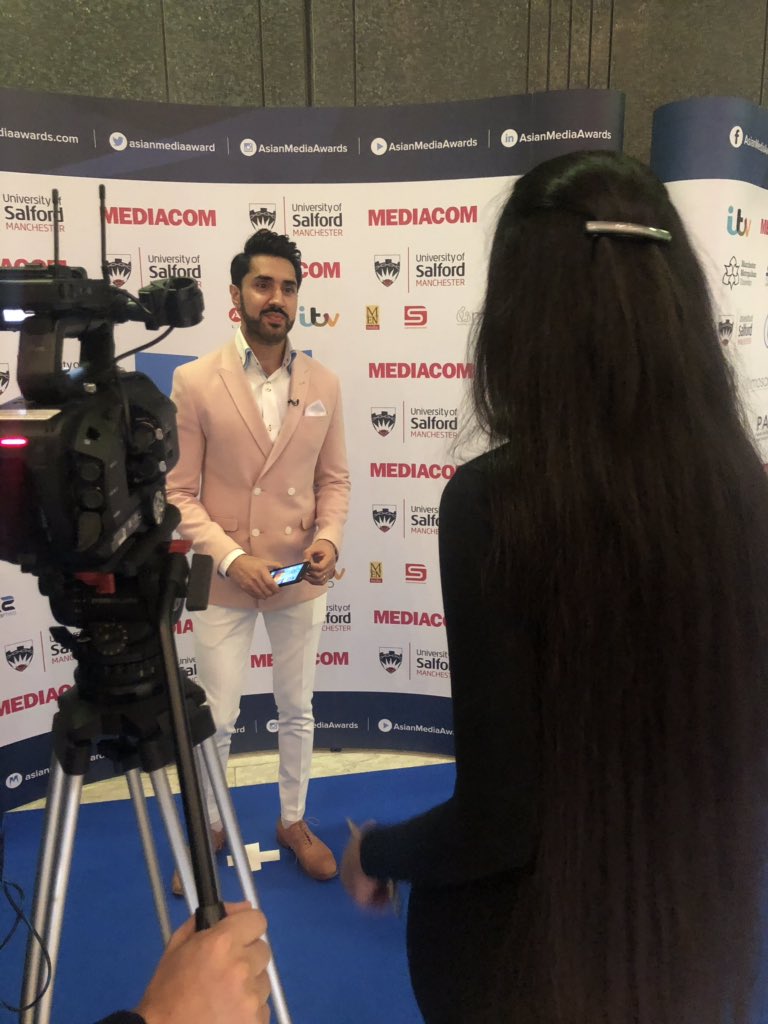 Simran Matharu (@simran_art) | Twitter