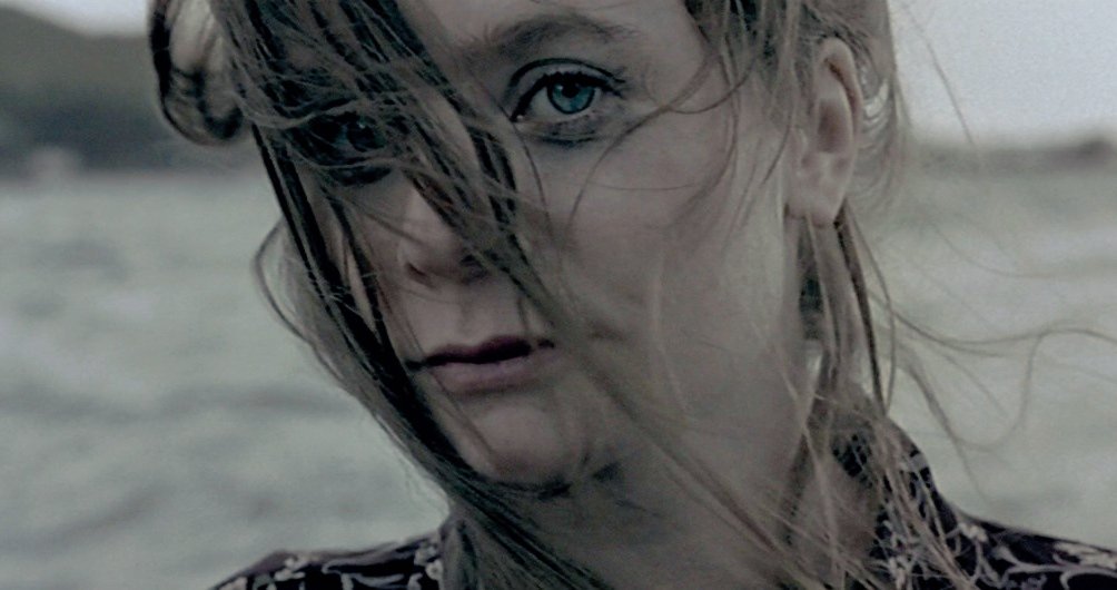 Breaking The Waves Emily Watson