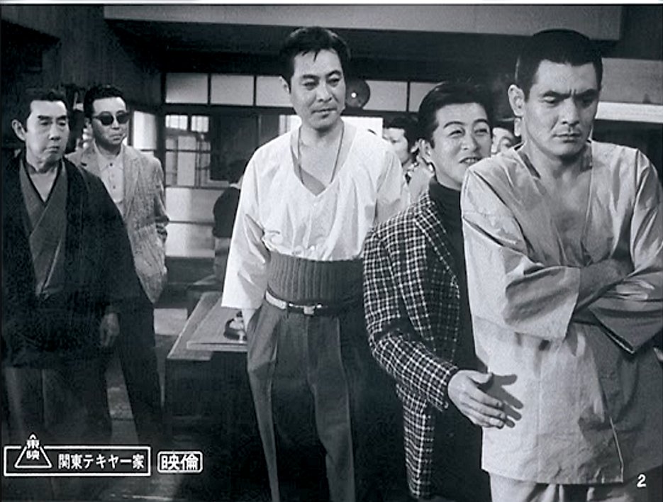 謎の毒殺魔殿 On Twitter 出演者は菅原文太とアラカン先生、者は菅原文太とアラカン先生、寺島達夫と微妙に新東宝色。その他7文太のコミカルな部分を引き出す役割の南利明、まだ文太と五分