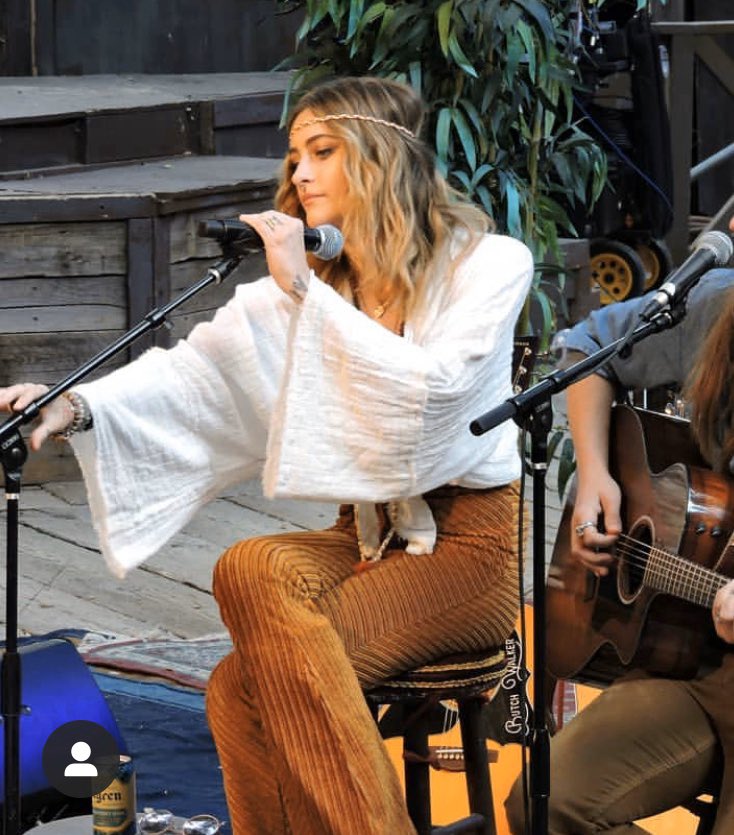 Paris Jackson - Starporträt, News, Bilder | GALA.de