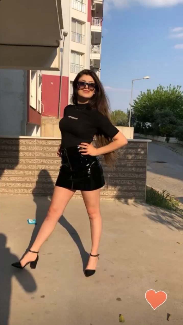 Ünlü Sevenler on Twitter: "Simge 2 https://t.co/5gGSJVDLA9" / Twitter