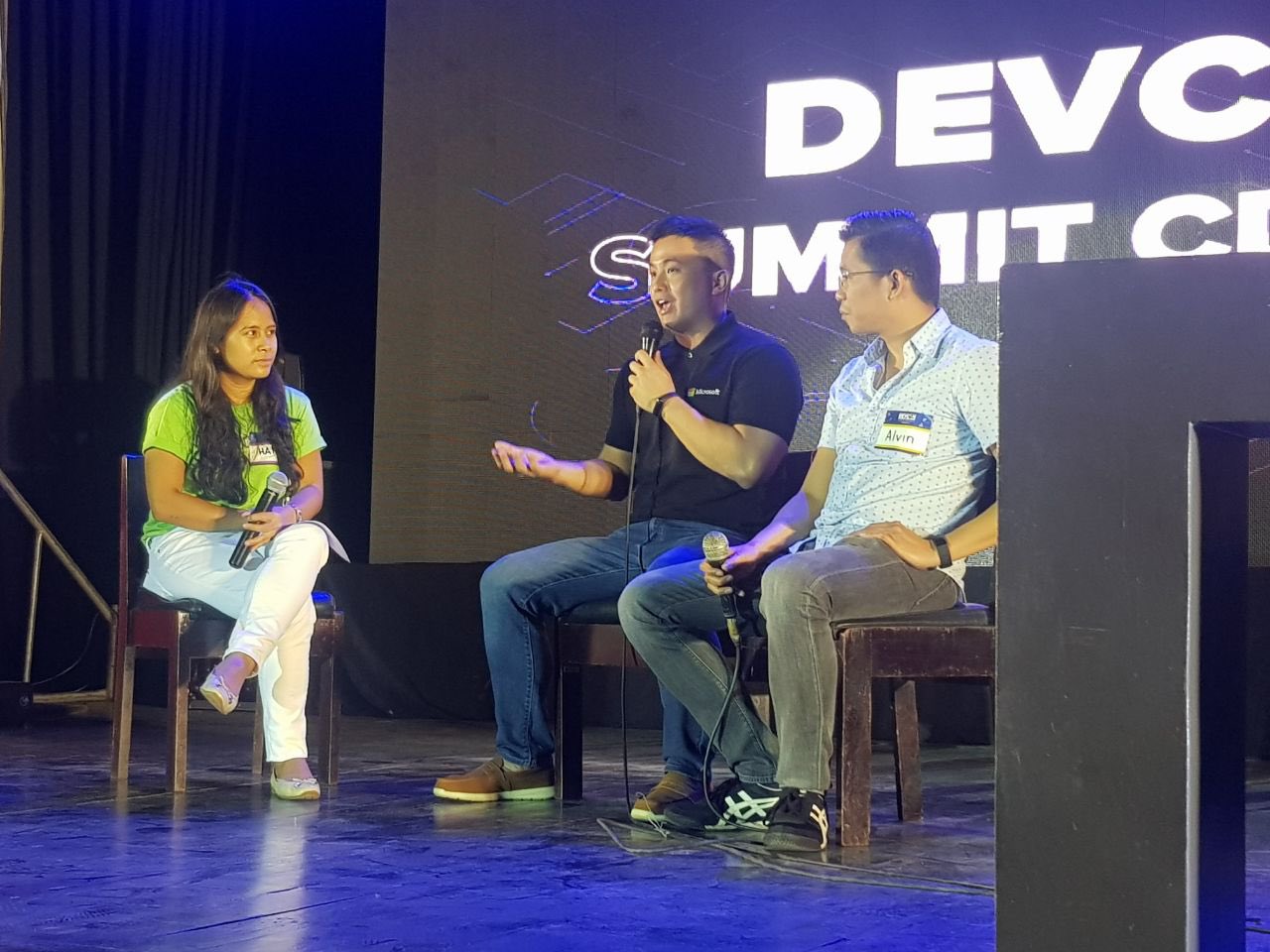 Smart Newsroom on Twitter: "Panelists share their expertise with developers and startups during ...