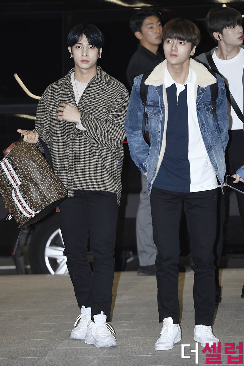 ฮ้อย (@hangyullxx) | Twitter