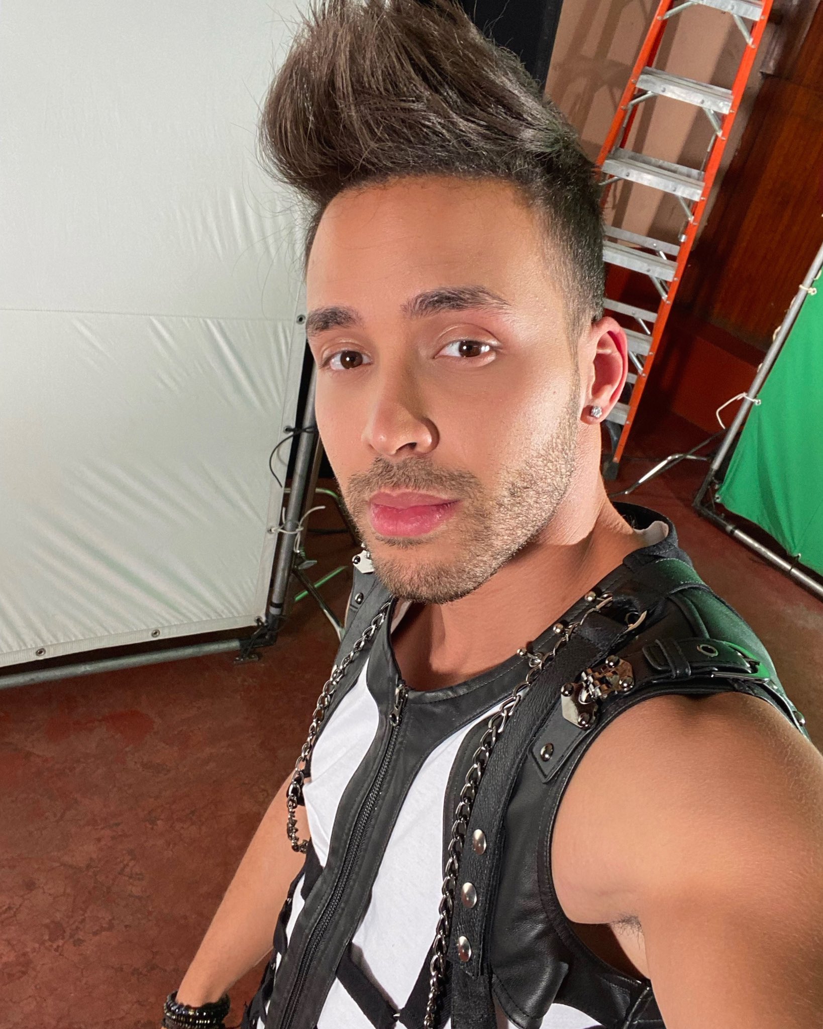Prince Royce Haircut 2022