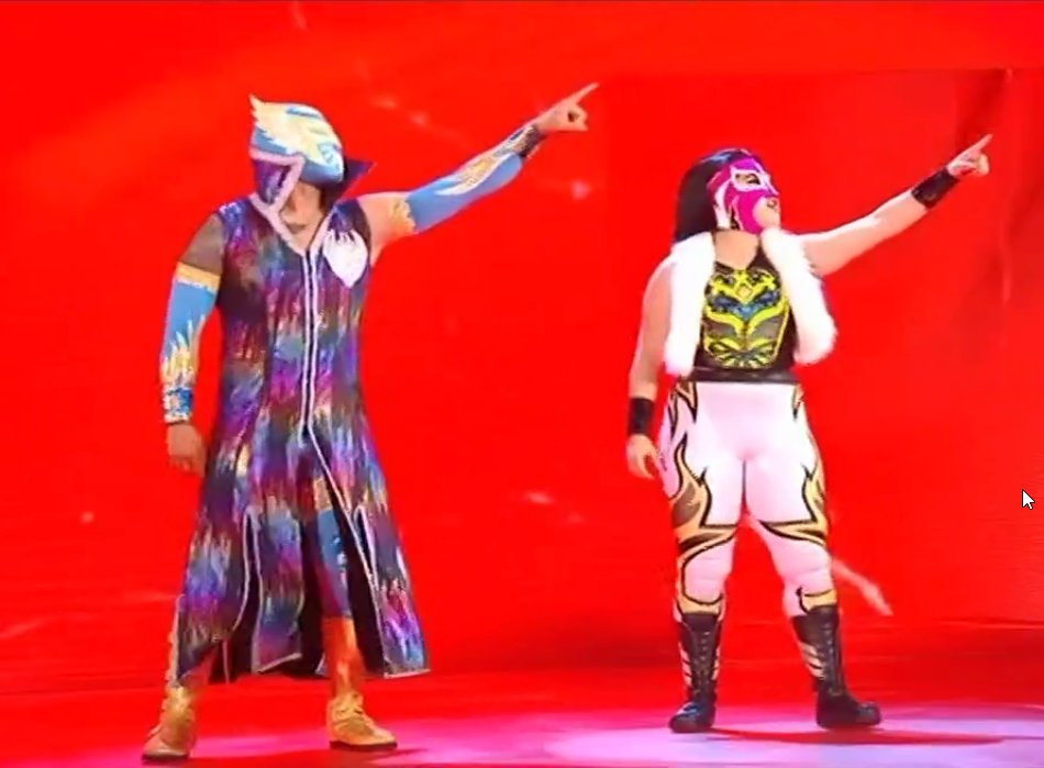 Masked Woman Debuts On Tonight's WWE RAW (Video, Photos) - Wrestling Inc.