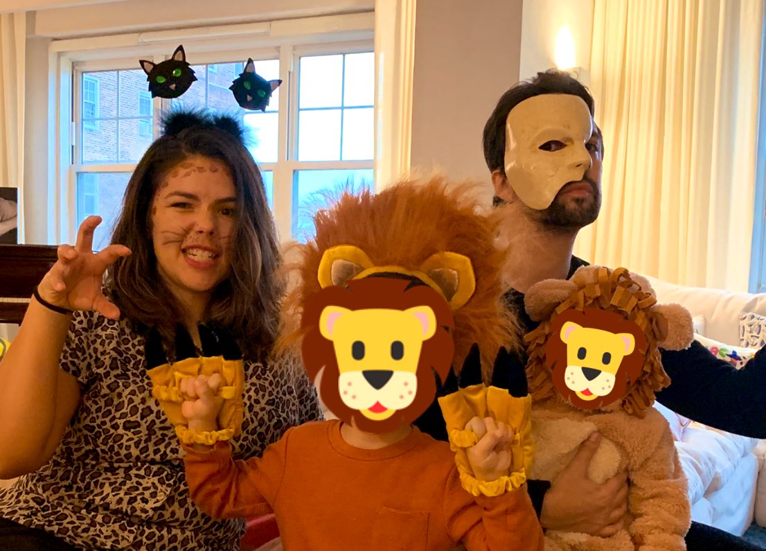 Lin-Manuel Miranda on Twitter: "It’s the circle of life... inside your ...
