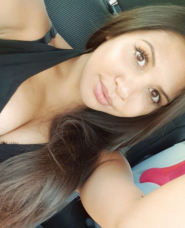 FINmessage on Twitter: "Posted on FINmessage 👍 Follow her and start sending paid message to see ...