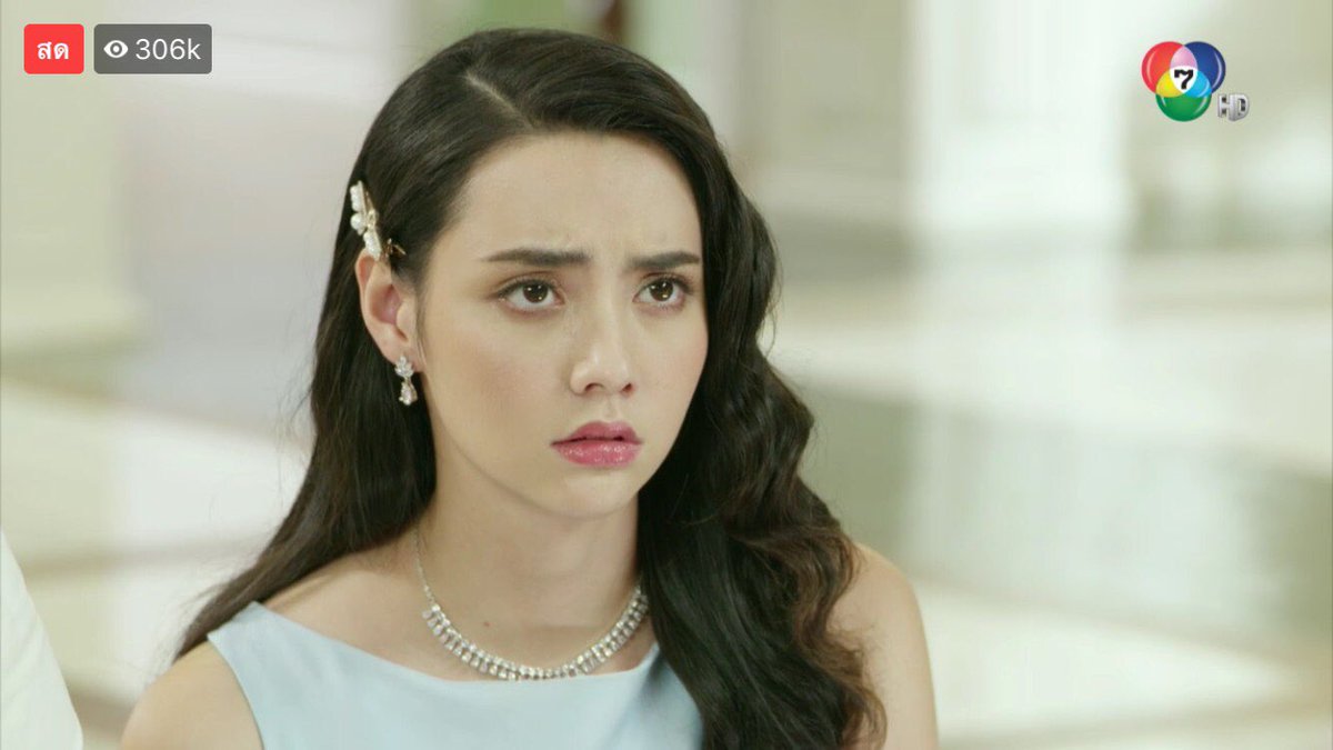 mookdastation on Twitter: "เอ็นดูวหน้าหงอยเลยคุณน้ำผึ้ง #มธุรสโลกันตร์ตอนจบ…