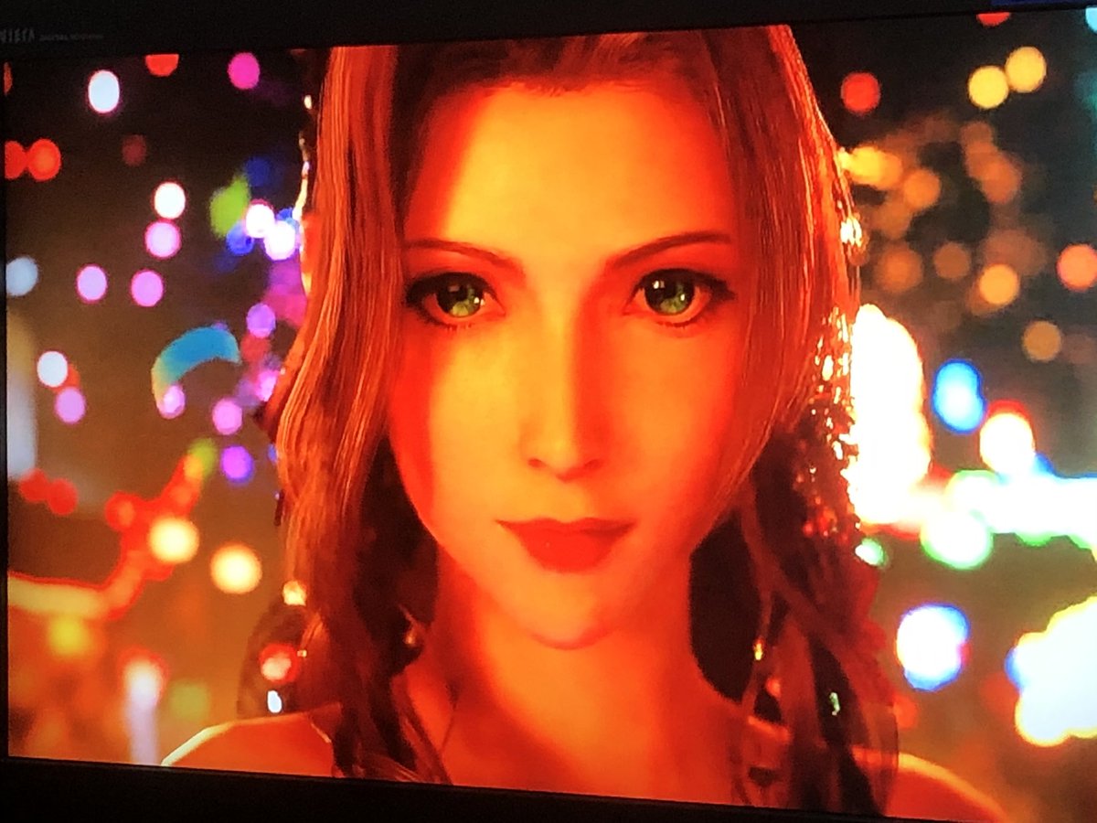 フジテレビの27時間テレビ内で放映されていたFF7のCMについての感想 (3ページ目) - Togetter