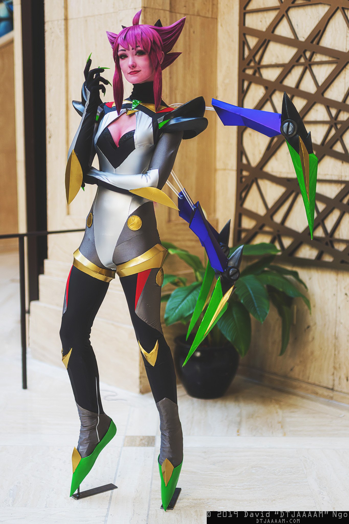 League Of Legends Cosplay Elise