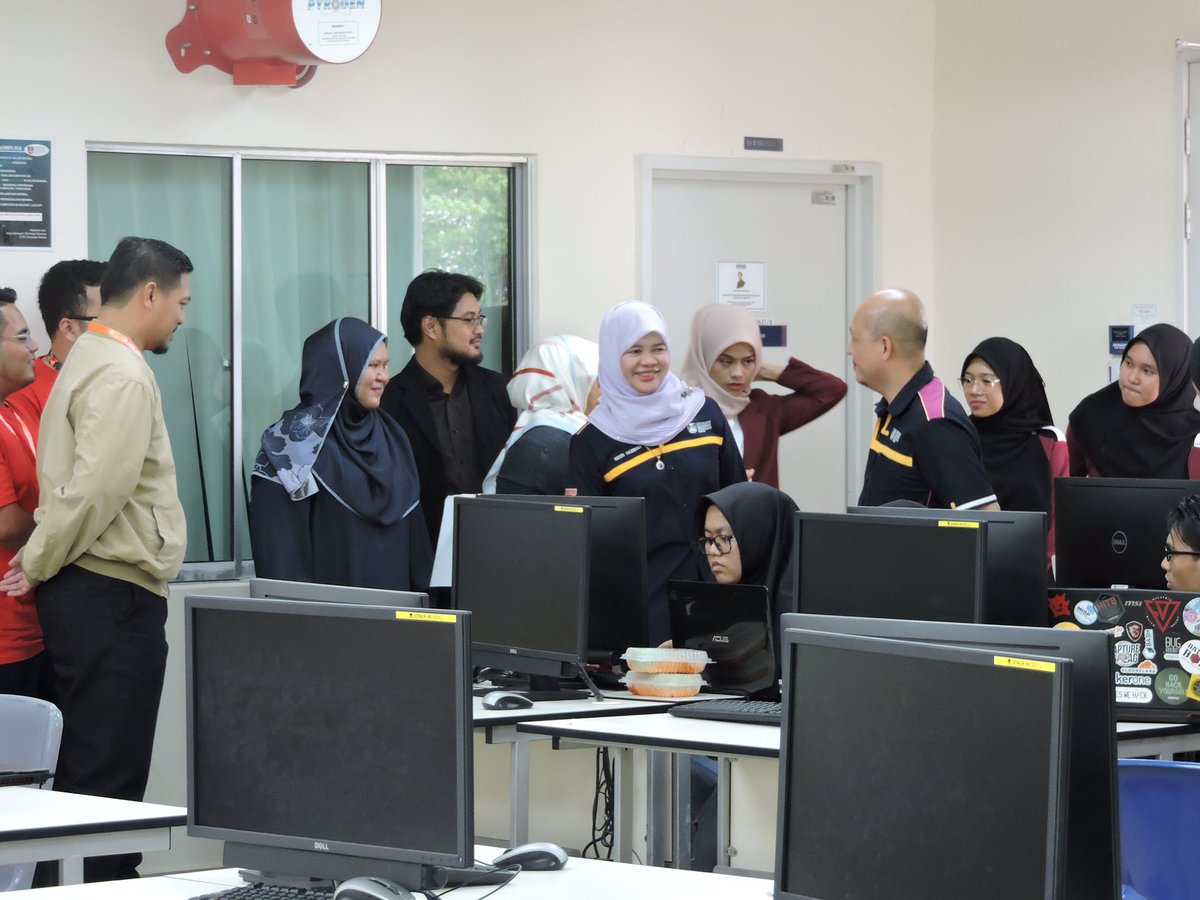 KICTM 2019 on Twitter: "Lawatan Prof Datin Dr. Noor Habibah Hj. Arshad diiringi Dr. Ismadi Bin ...