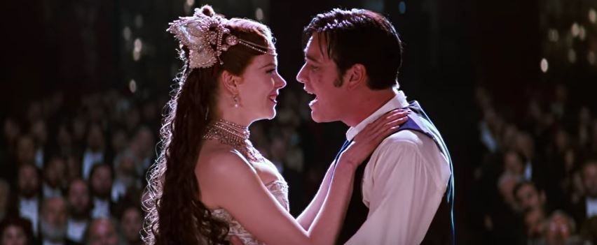 One Perfect Shot On Twitter Moulin Rouge 2001 Cinematography By