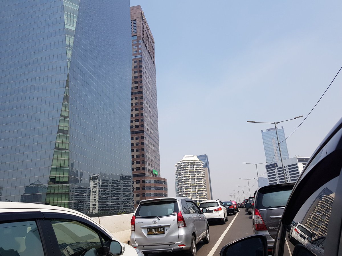 Live Traffic CCTV & Info Lalu Lintas Terkini - LewatMana.com