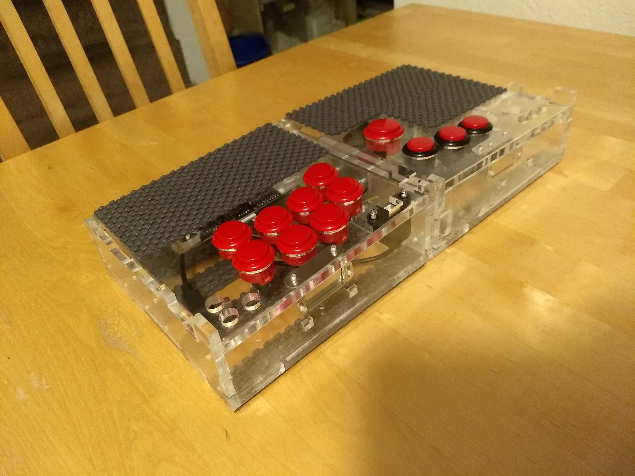 Just UltraDavid on Twitter: "Here's the current state of Splitbox v4! I haven't wired it up yet ...