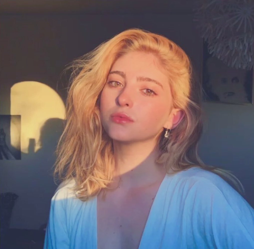Willow Shields Instagram