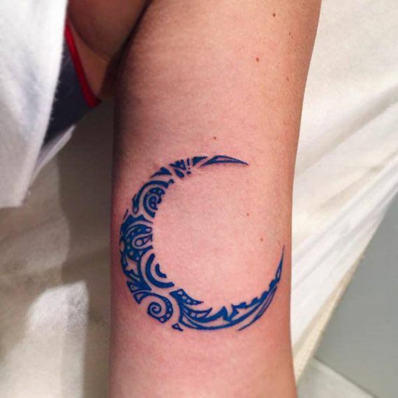 Tribal Crescent Moon