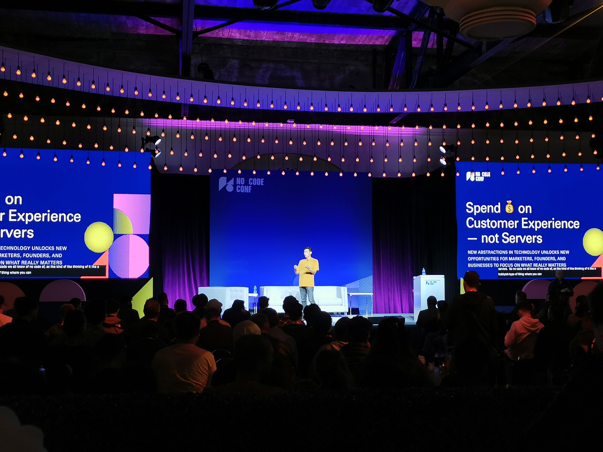 Kate Donnellan on Twitter: "@bryantchou killin it at #NoCodeConf #holyshoot…