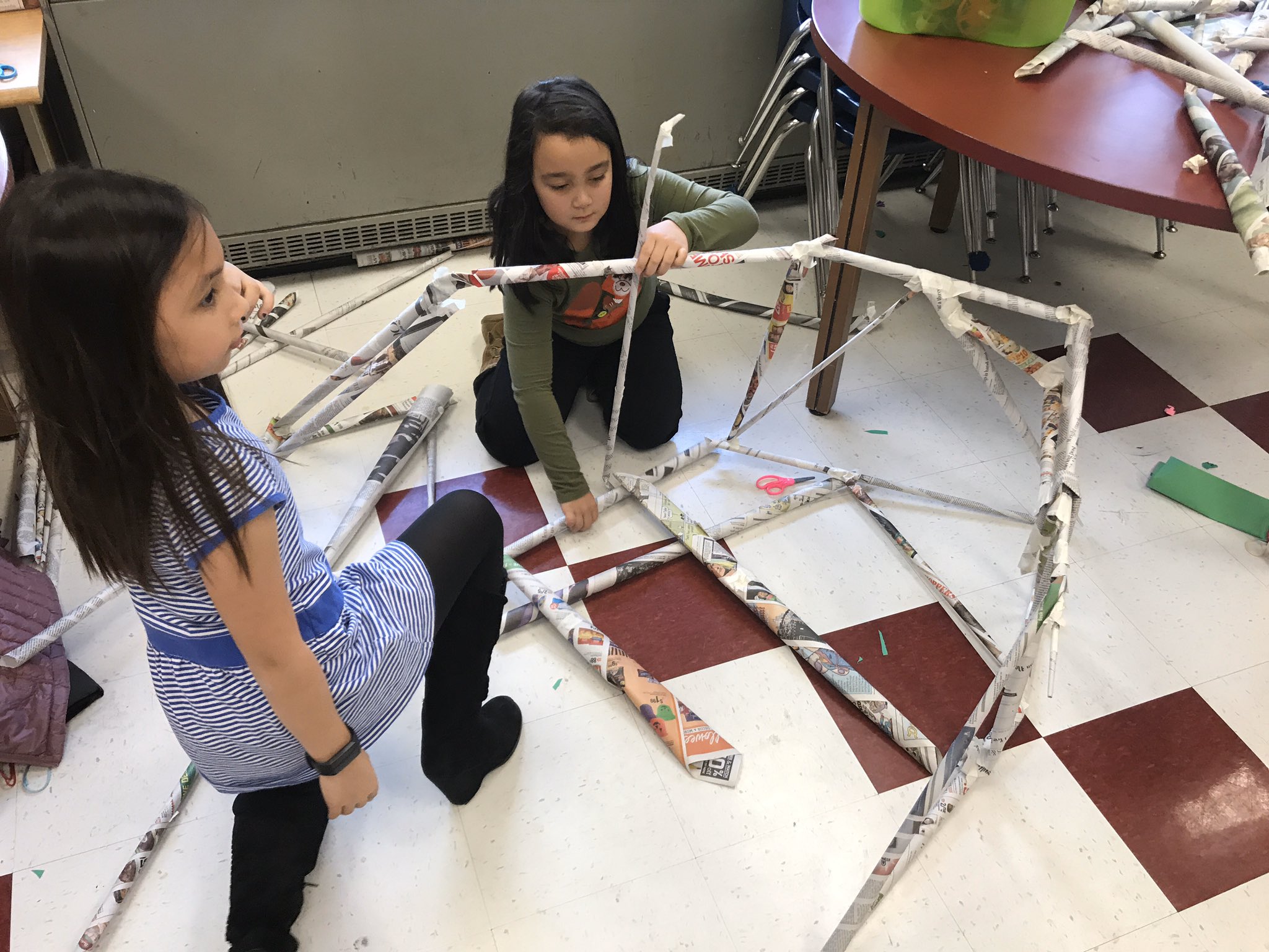 STEAM at Cameron ES on Twitter: "Look at these collaborating 3rd grade ...