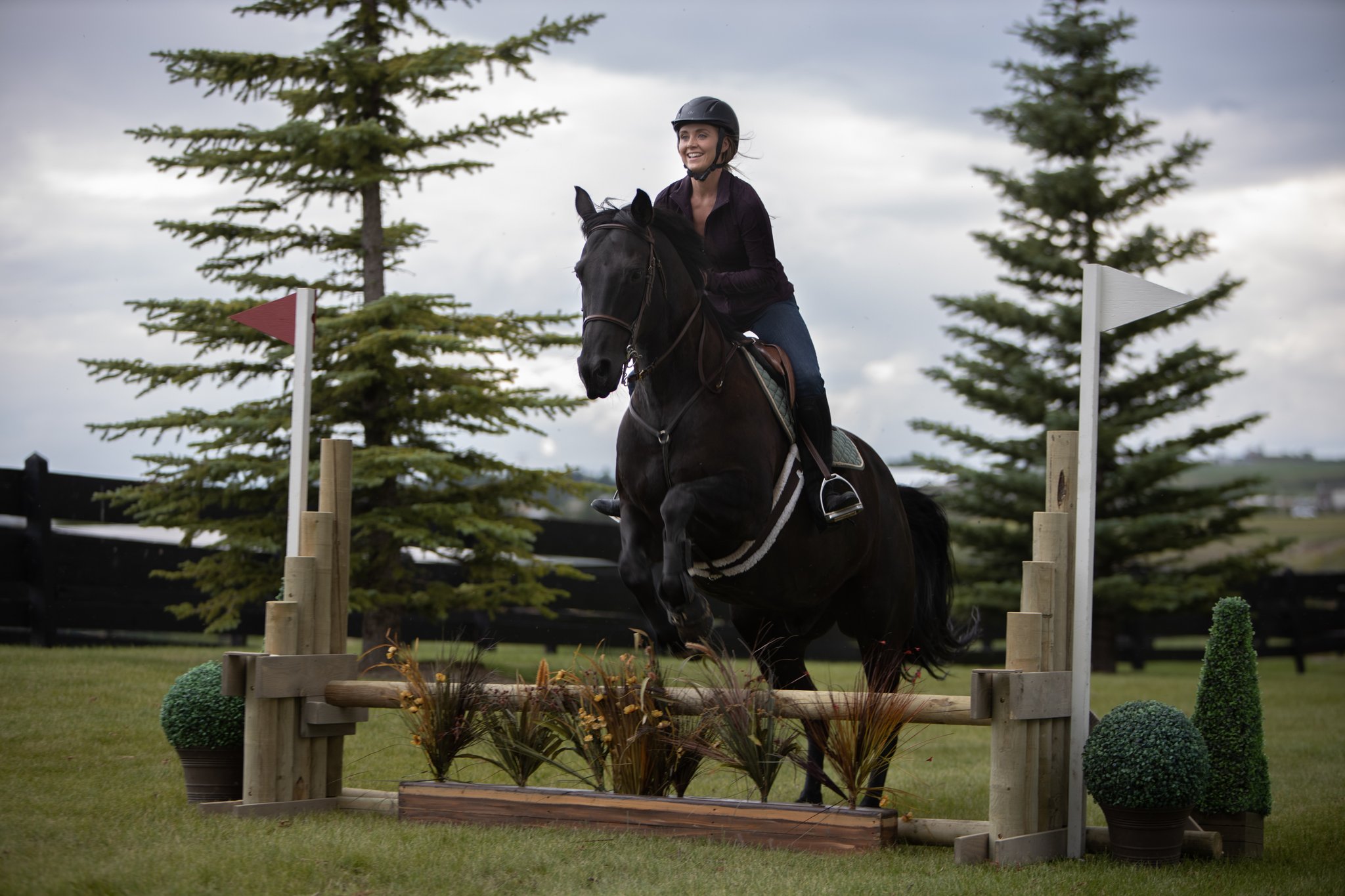 Heartland Amy And Spartan Jumping