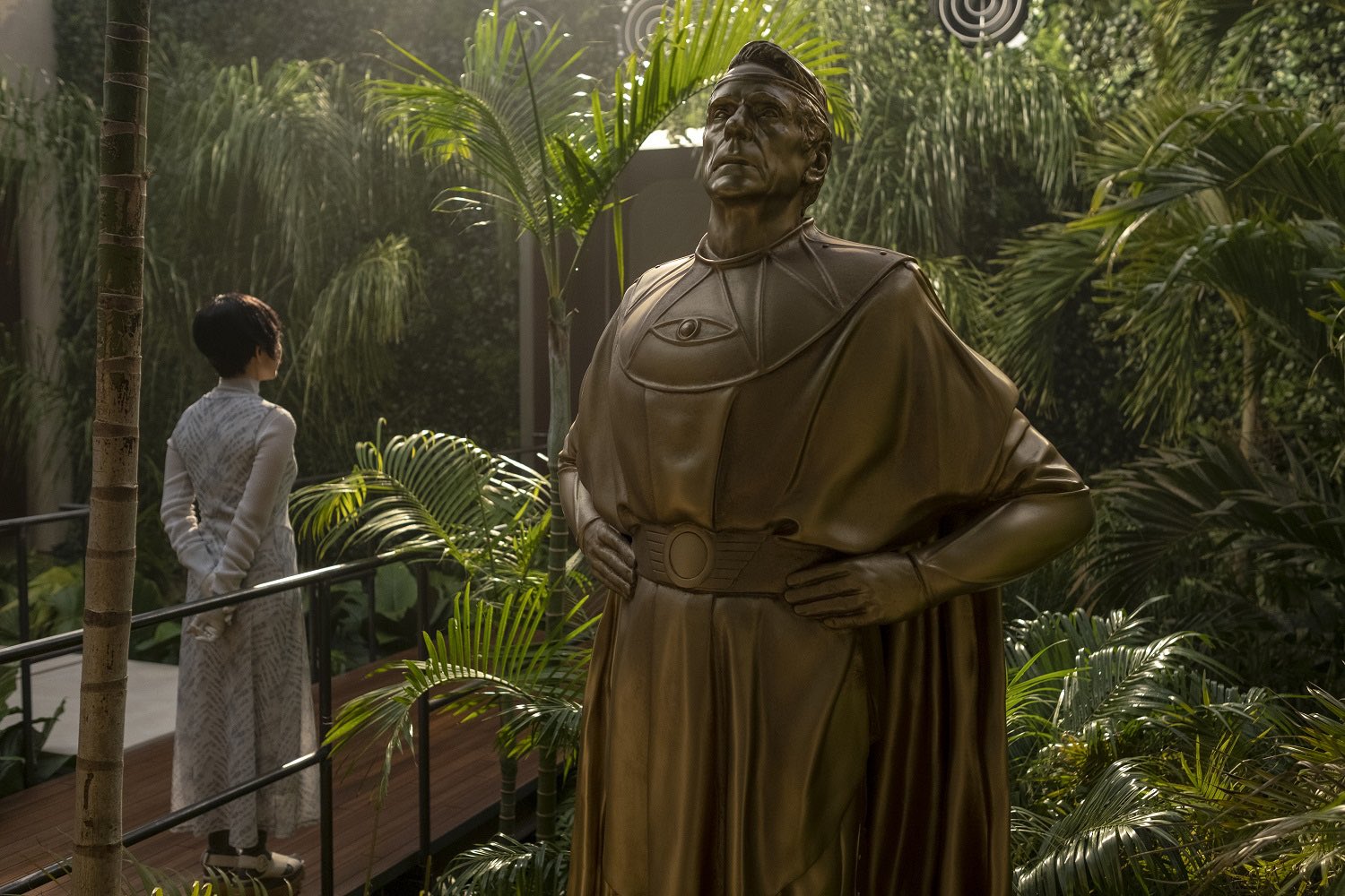 Ozymandias Statue Watchmen