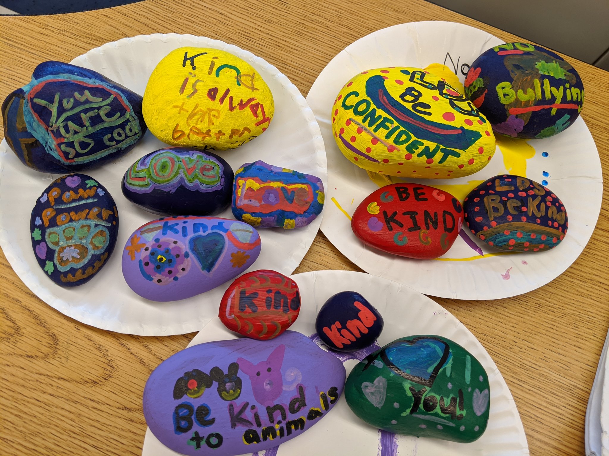 Laura Donovan Spirit on Twitter: "Kindness ROCKS in room 406 ...