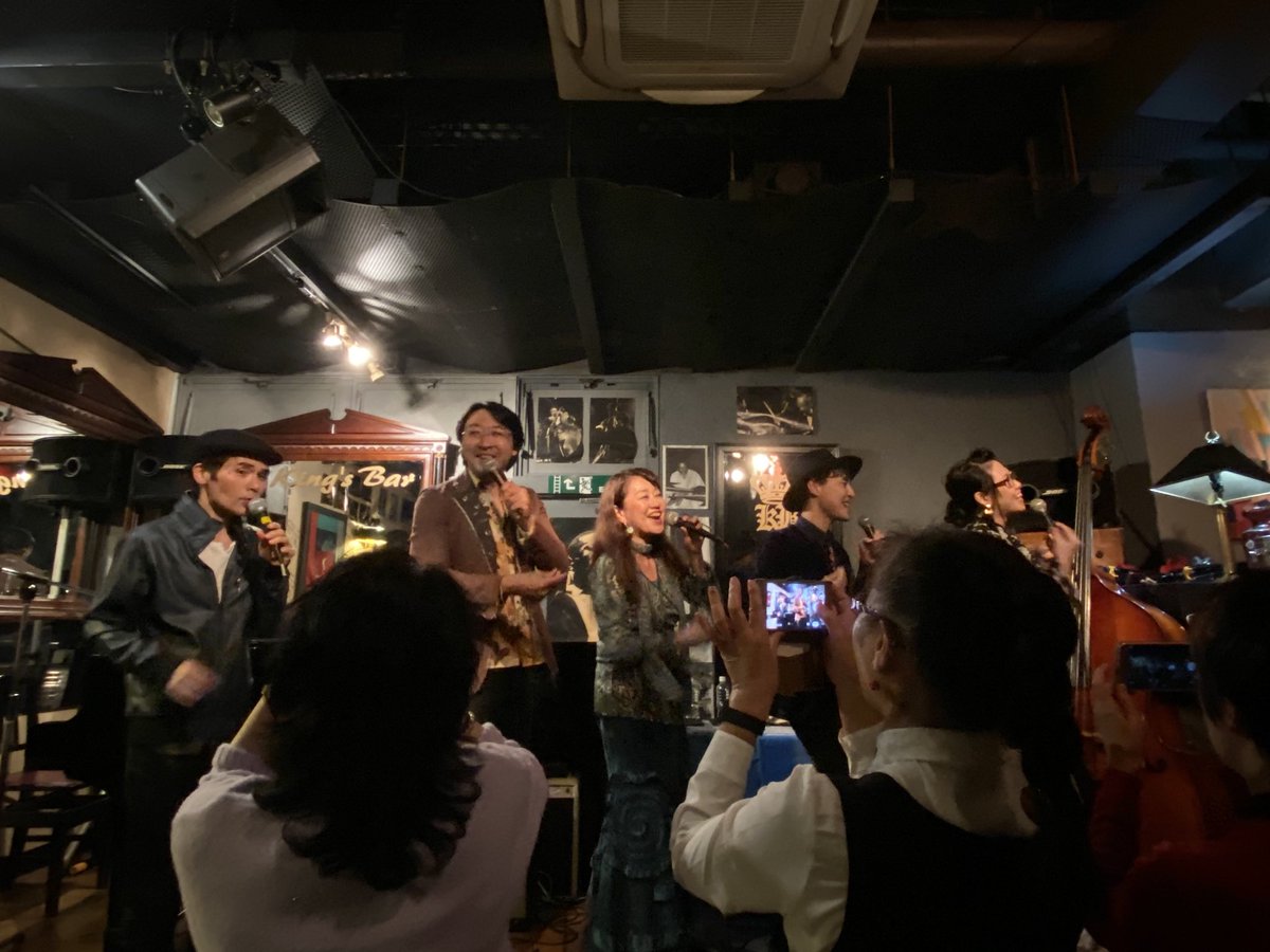 19/11/17 TRY-TONE(トライトーン) A Cappella Live ＠横浜馬車道King's Bar - posfie