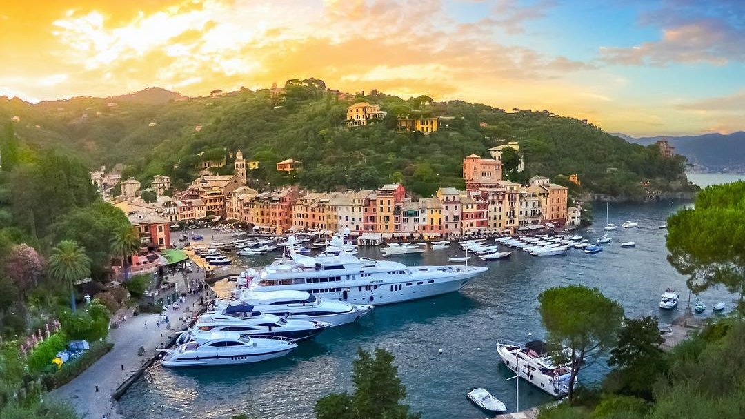 Aman on Twitter: "Italian Job Portofino, Italy #photo Alaa Othman https://t.co/1MAzEHANHS" / Twitter