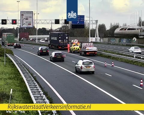 Rijkswaterstaat Verkeersinformatie on Twitter: "Op de #A4 richting Den Haag net na de ...