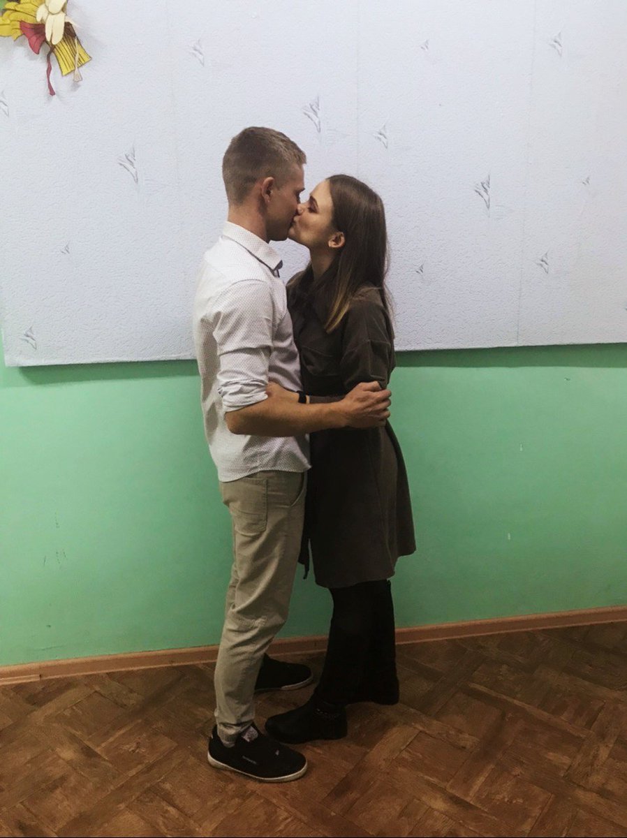 𝓚𝓻𝓲𝓼 (@kristi_krabs) | Twitter