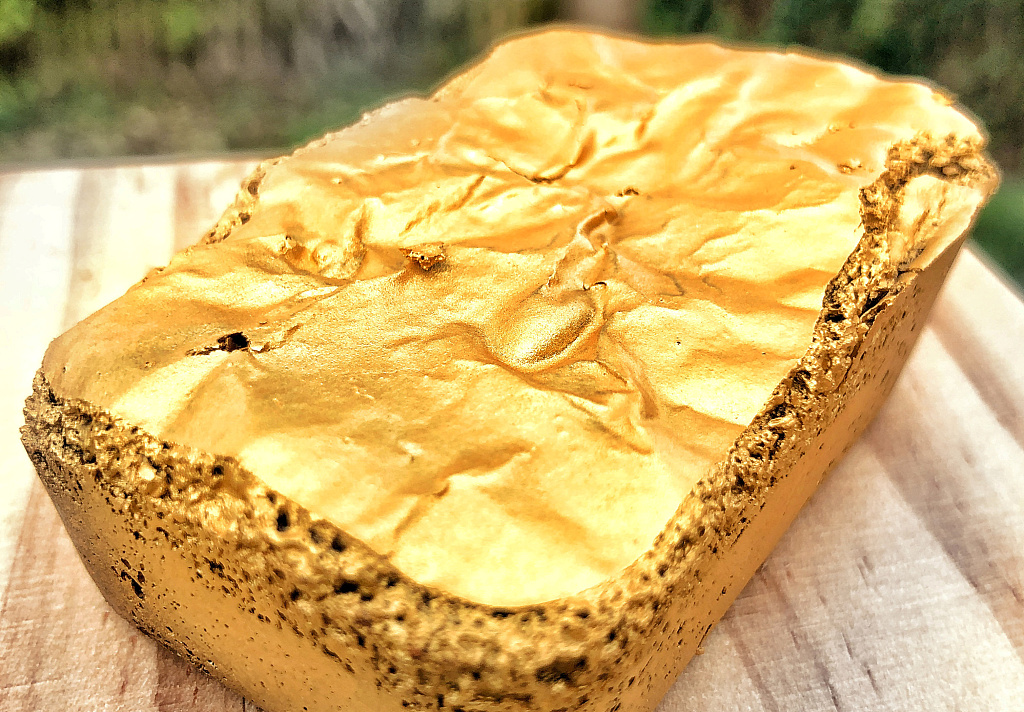 Wanna try a $1,299, 24k gold brownie?? A father-son baking duo in the ...