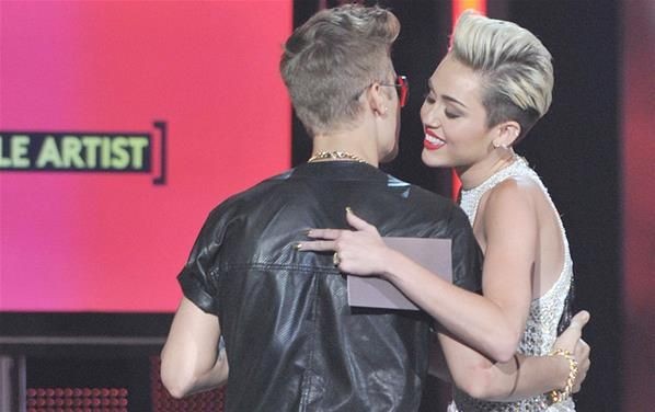 Miley Cyrus's Birthday Celebration | HappyBday.to