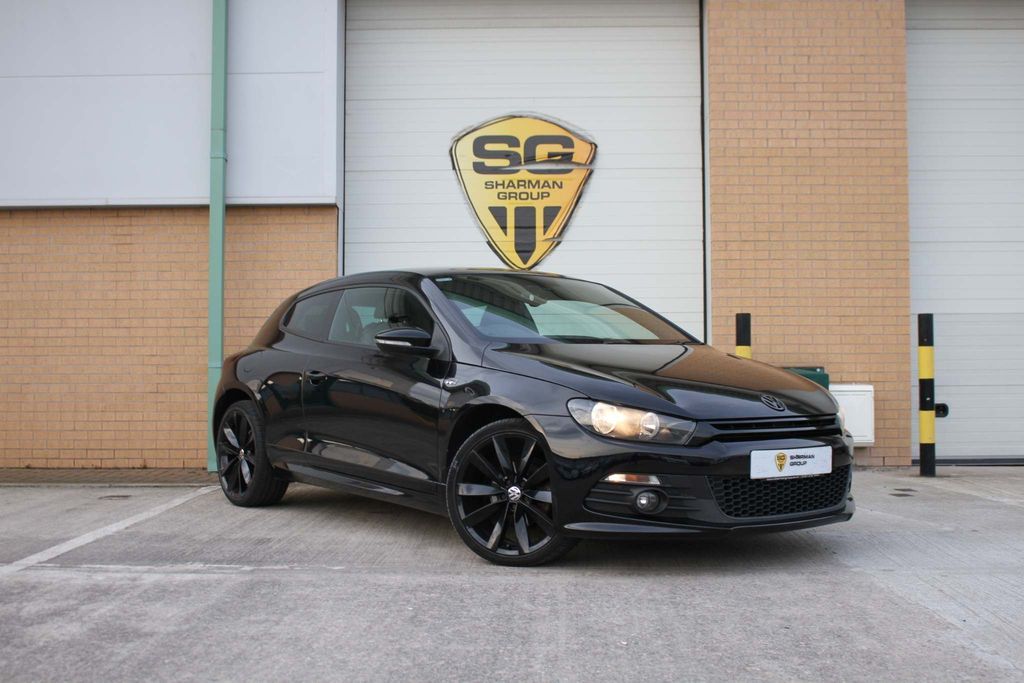 Volkswagen Scirocco R Black