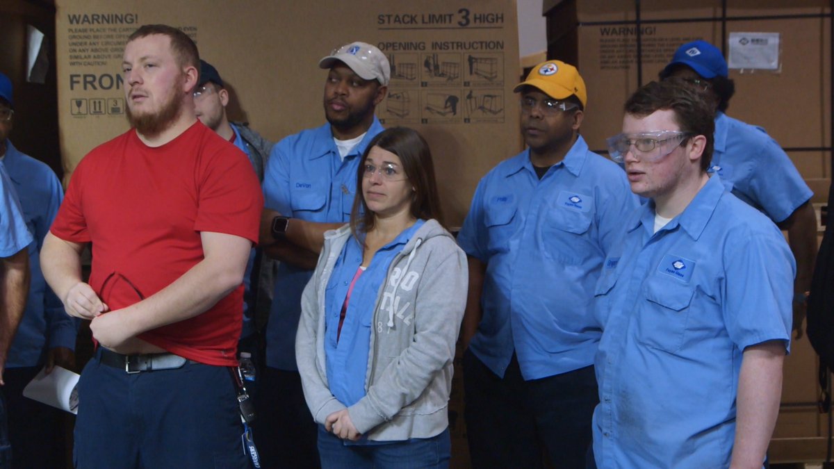 NetflixFilm on Twitter: "🎥 AMERICAN FACTORY (2019)"