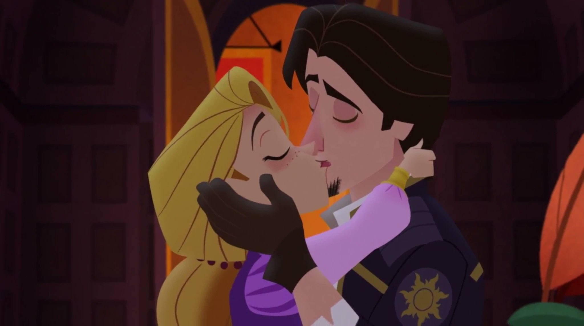 Rapunzel And Eugene Hug