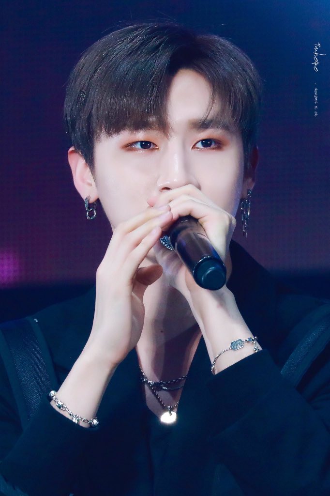 n년 전 오늘의 아이엠 on Twitter: "RT @timeto_im: [181128] 2018 AAA #몬스타엑스 #MONSTA_X #아이엠 #IM #창균"