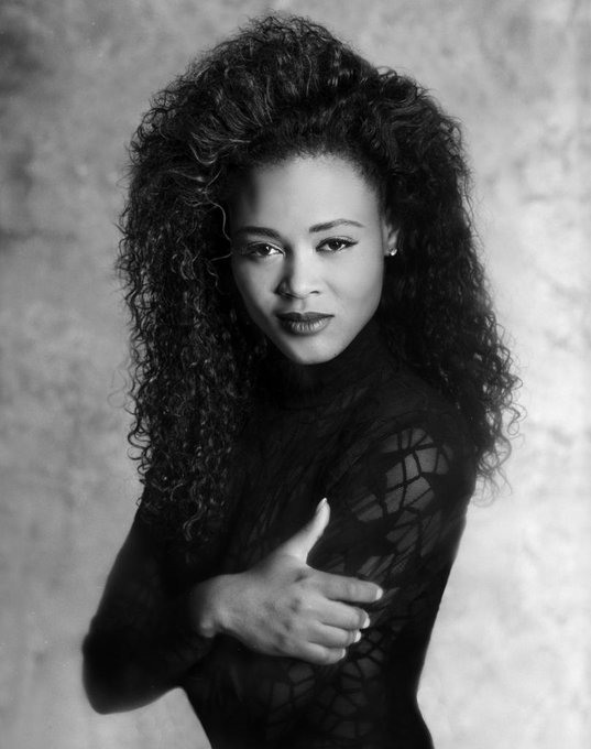 Robin Givens's Birthday Celebration | HappyBday.to