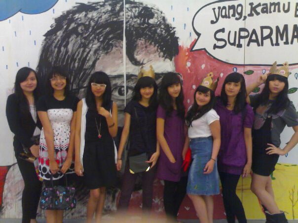 Babah on Twitter: "Nah pas SMP, temen-temen gua cakep-cakep semua (pada jaman itu ibarat ...