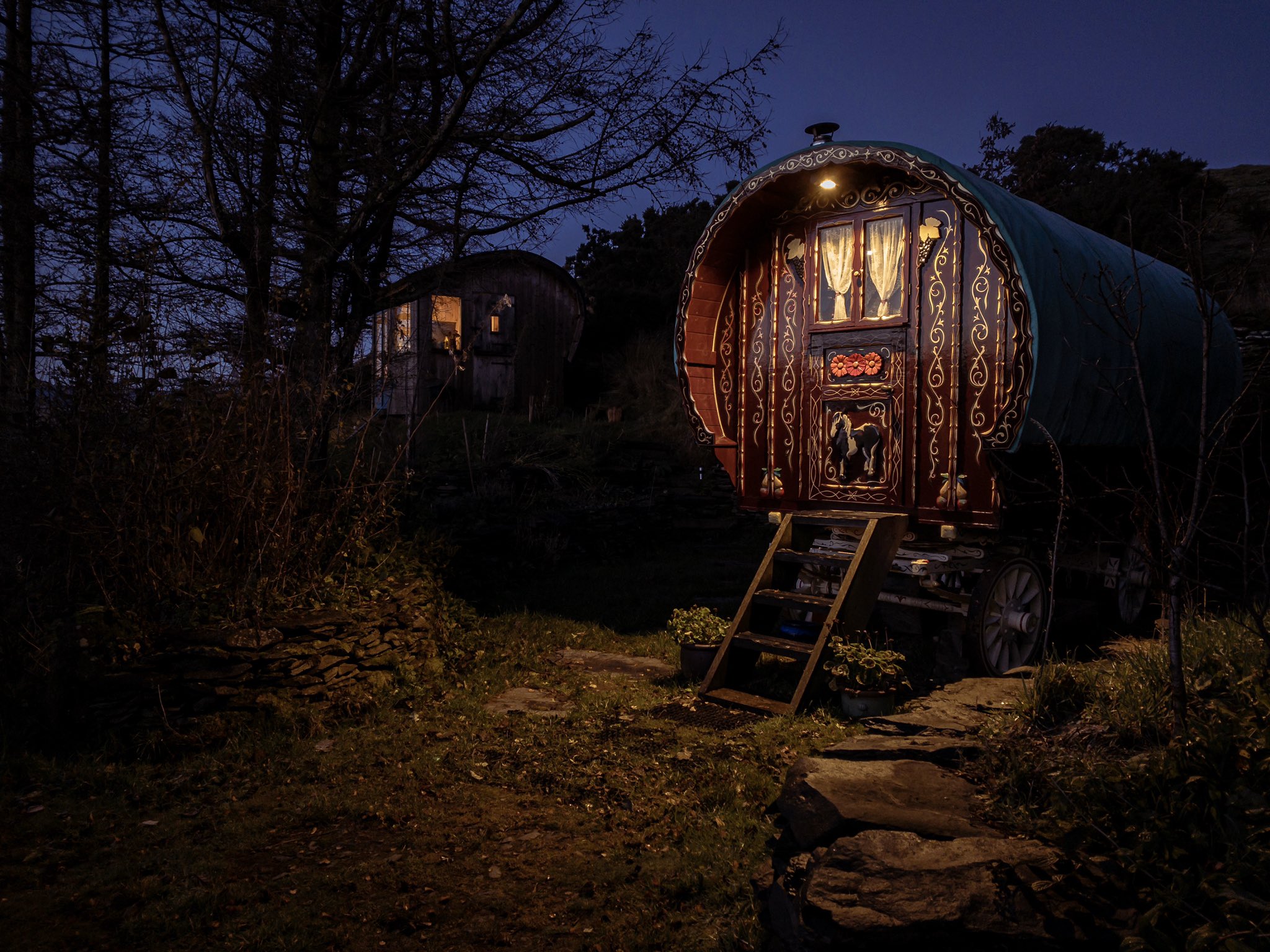 Gypsy Caravan Wallpaper