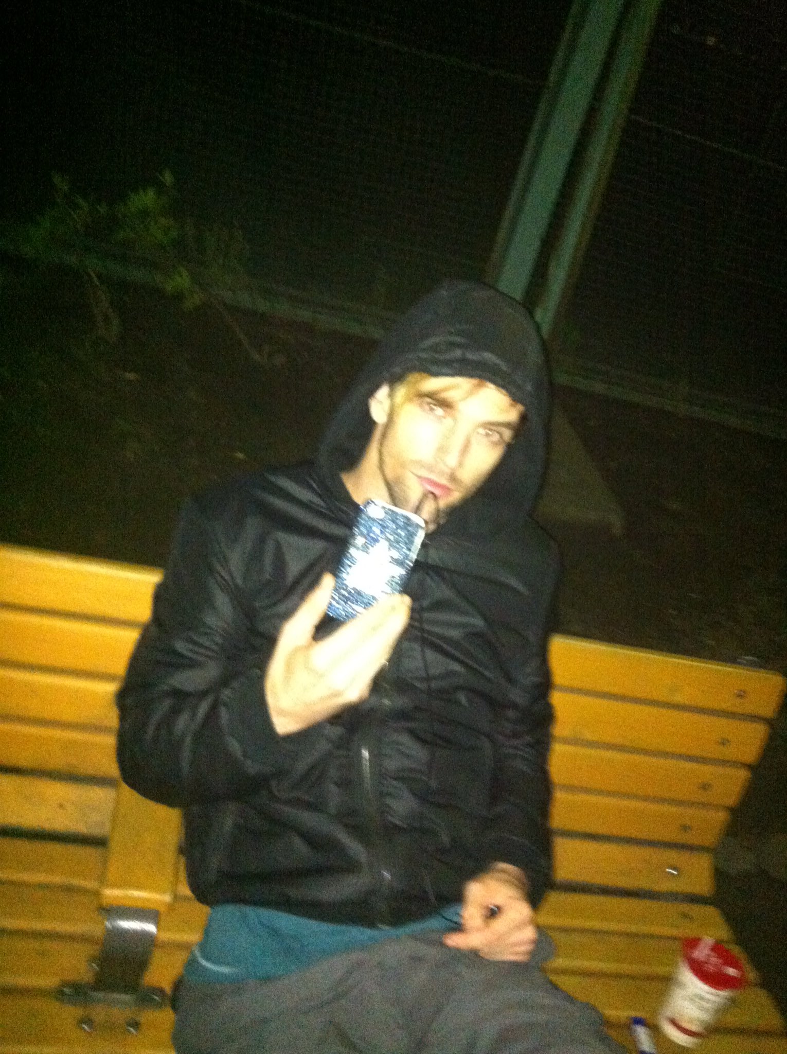 RYUSUKE.KANZAKI \ 神崎龍佑 on Twitter: "@Jon_Underdown Do u remenber that day? u'r singing.I play'd ...